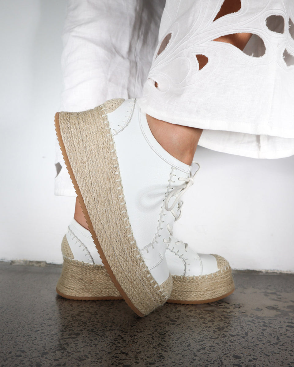 Minx Renzie White Leather Casual – Mavis & Mick - Women Fashion & Shoes