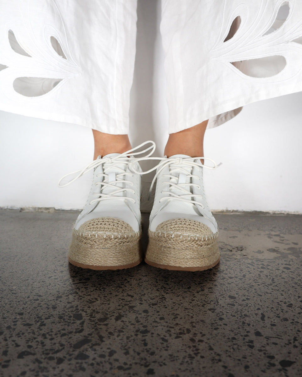 Minx Renzie White Leather Casual – Mavis & Mick - Women Fashion & Shoes